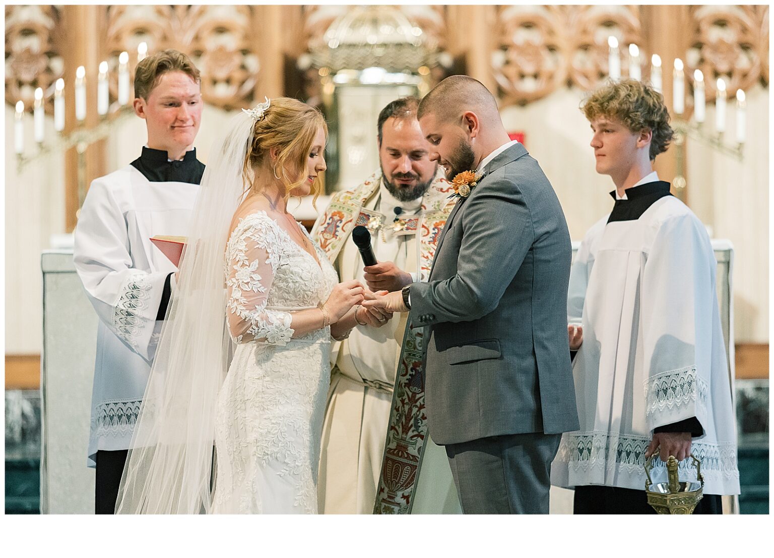 Rustic Fall Wedding at Meadowbrook Ballroom - Amy Simkus Photography